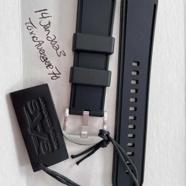 [WTS] 24mm SAS rubber strap $40 shipped | WatchCharts Marketplace