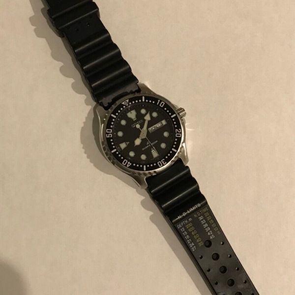 Vintage 1980s Citizen Promaster 200M Divers Watch - Mint Condition ...