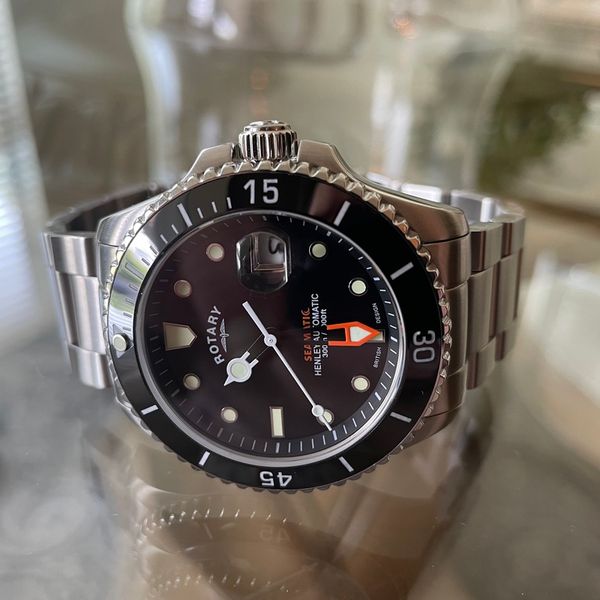 [$225 USD] FS: Rotary Henley Seamatic 300m Diver | WatchCharts