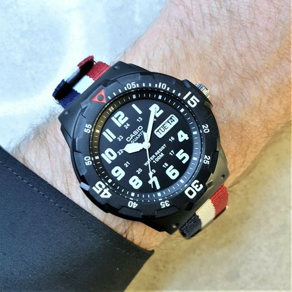 Casio Dive Watch with Red, White and Blue Nato Strap, (MRW-200H-1BVES ...