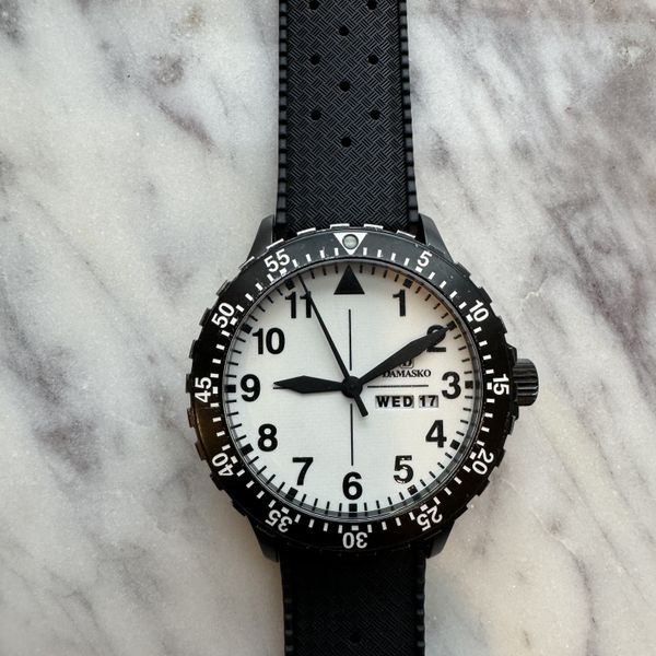 FSOT: Damasko DA47 Black | WatchCharts Marketplace