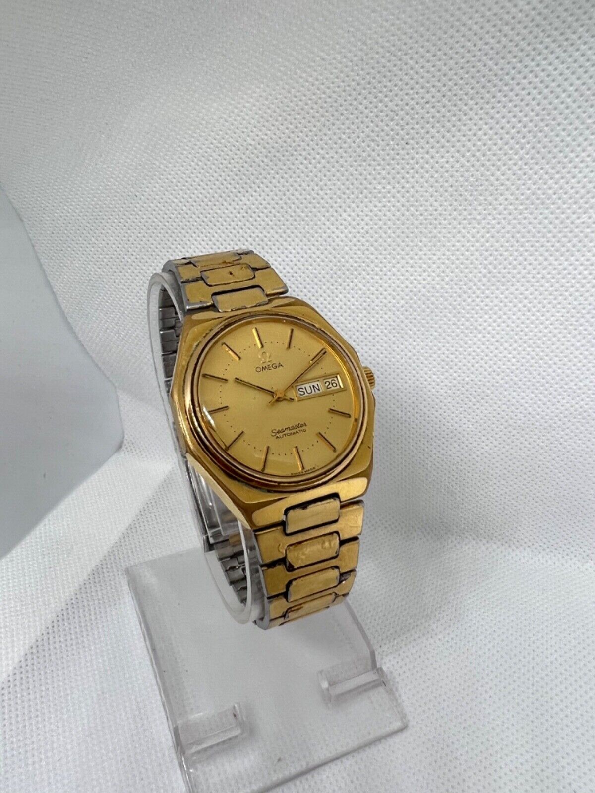 Vintage Omega Seamaster Octagonal Automatic Day Date 1660260 | WatchCharts
