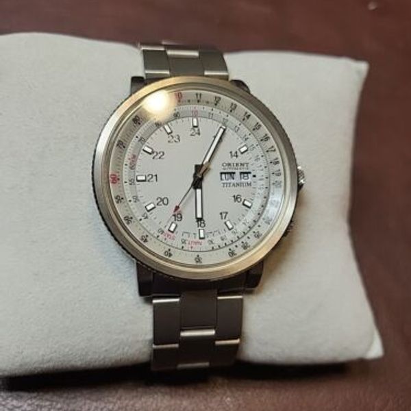 Orient Em58-c2 Slide Rule Titanium Automatic | WatchCharts Marketplace