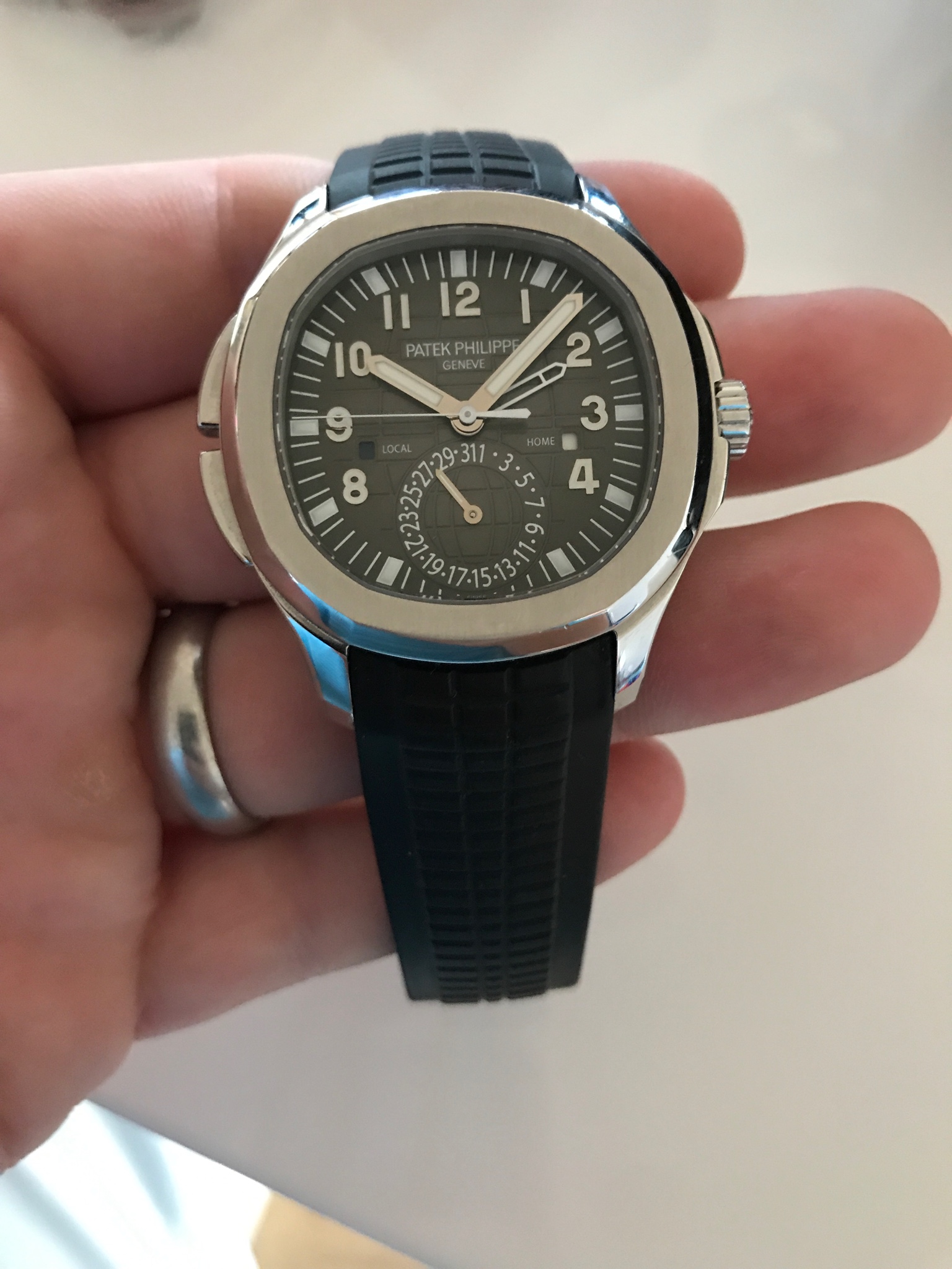 Patek Philippe 5164A Aquanaut Travel Time | WatchCharts
