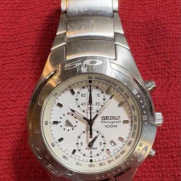 Menâ s Seiko Chronograph Tachymeter Stainless Steel 100m | WatchCharts ...