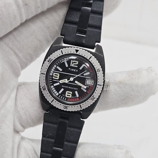 Timex Sprite Diver 32mm Vintage 1970s Mechanical Wind Up Dive Watch ...