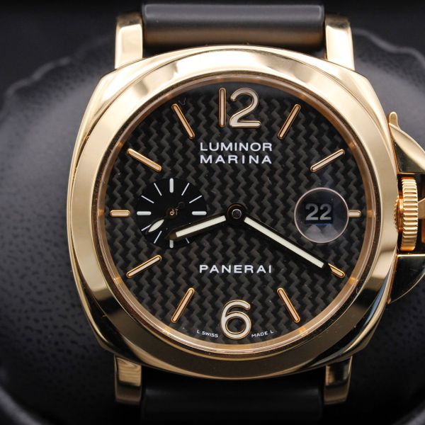 FSOT: Panerai Luminor Marina - PAM 140 - Carbon Fiber - White Gold ...