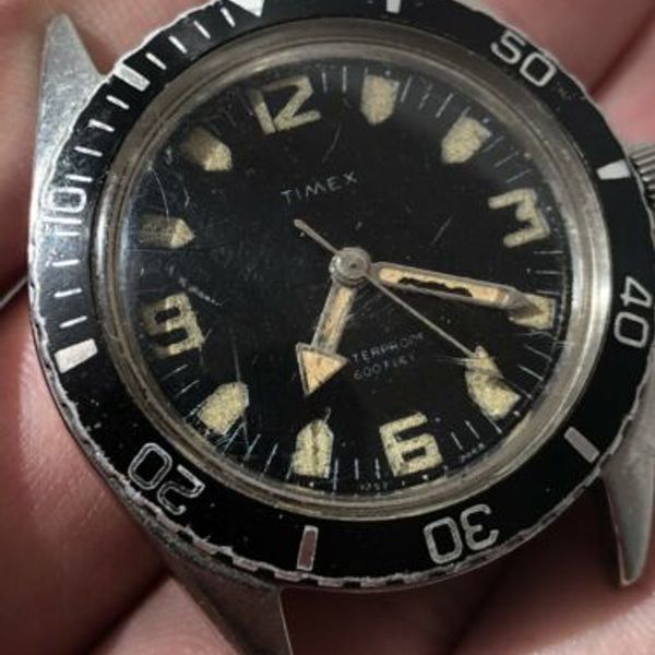 Vintage TIMEX 600 Feet Stainless Steel Professional DIVER Watch ...