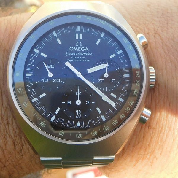 Omega Speedmaster Mark II Chronograph - 327.10.43.50.01.001 | WatchCharts