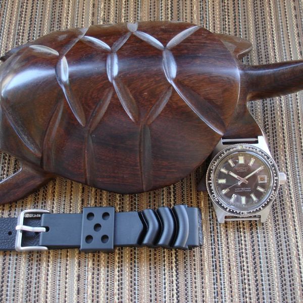 SPF.. Seiko 62MAS 6217-8001 May 1967 Dolphin case back. $700 OBO ...