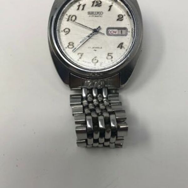 VINTAGE MENS SEIKO AUTOMATIC 7009-8088 WATCH 17J JAPAN WHITE DIAL DAY ...
