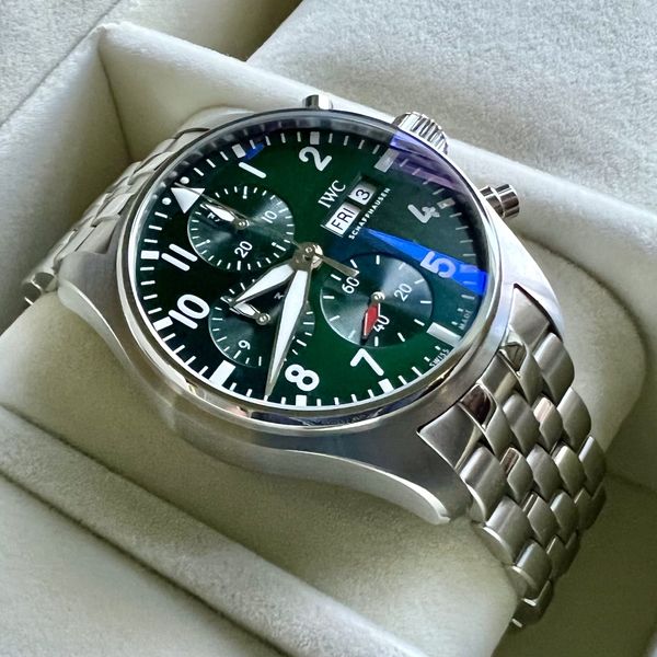 FS: IWC Pilot's Watch Chronograph 41mm - Green Dial - Bracelet - Ref ...
