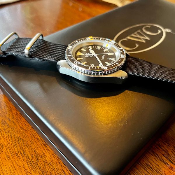 [WTS] CWC Royal Navy Diver Issue Spec | WatchCharts