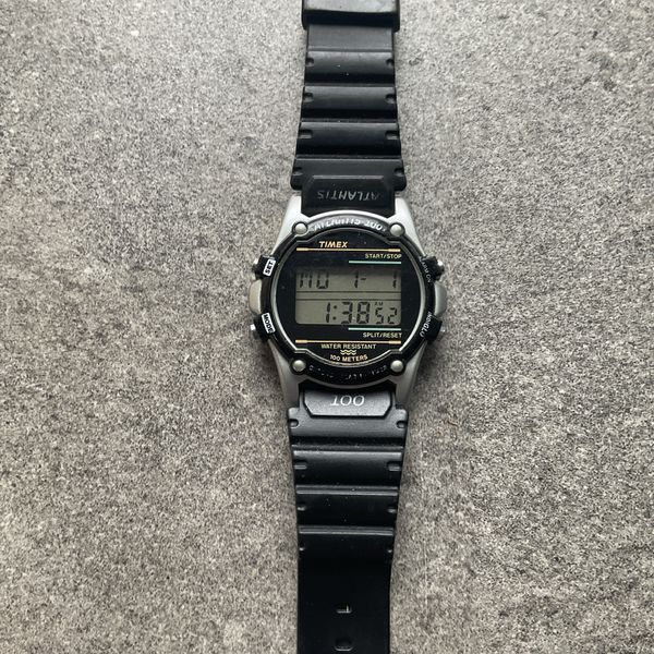Vintage Timex Atlantis 100 Digital Alarm/Chrono Men's Watch 40mm Bin S ...