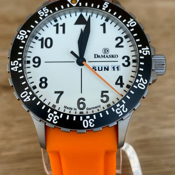 FS Damasko DA43 on fitted rubber. Full set. Under Warranty ...