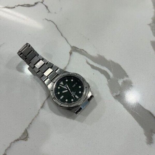 SEIKO WRISTWATCH 7546-6039 STAINLESS DAY DATE QUARTZ SQ SPORTS 100 ...