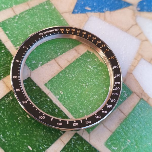 Vintage Watch Seiko 7A28-7039 Bezel Part 8239-0064 NOS | WatchCharts ...