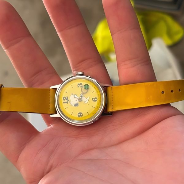 1970's Snoopy Playing Tennis Timex watch - Vintage Peanuts ...