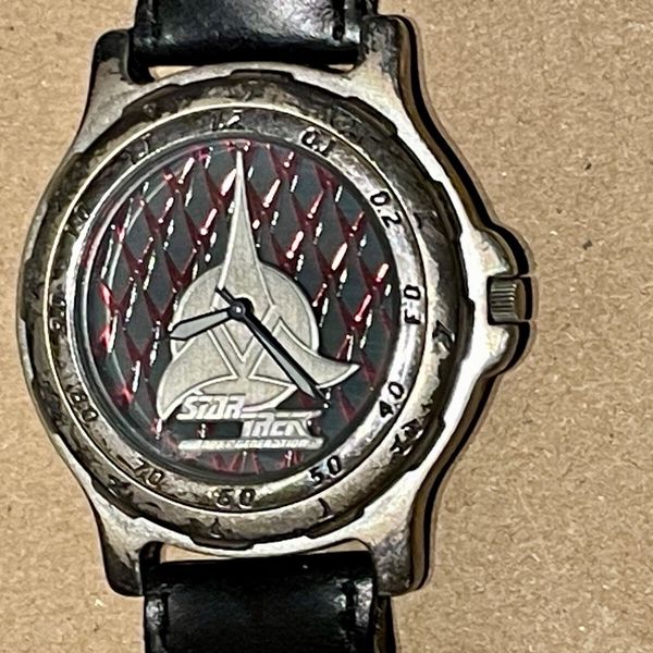 STAR TREK NEXT GENERATION - OFFICIAL FOSSIL KLINGON WRISTWATCH - 15000 ...