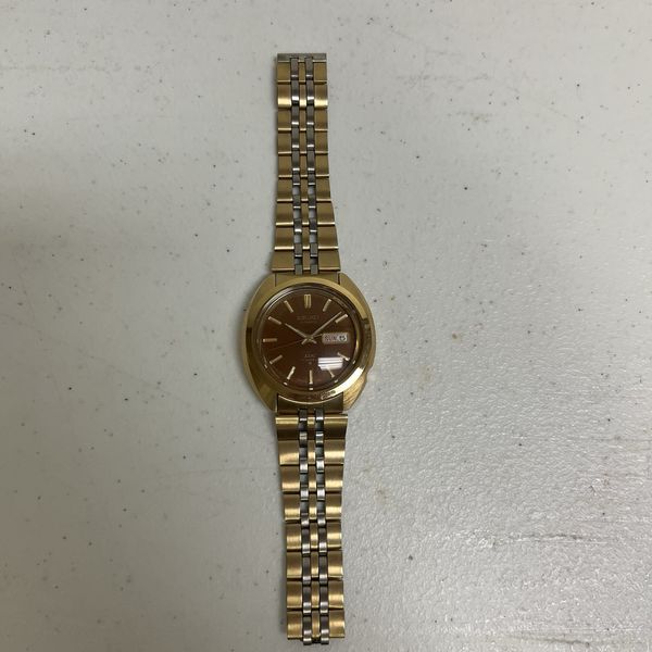 Vintage Seiko Watch Automatic 17 Jewels DX Day Date 6106-8444 #20 NO MOVEMENTS | WatchCharts ...