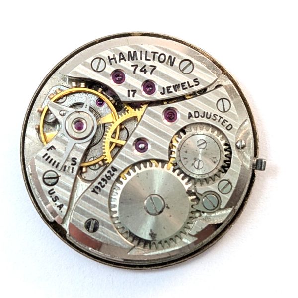 Vintage HAMILTON 747 Y323624 17 Jewels 25mm Military Watch Movement ...
