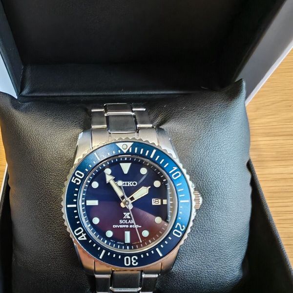 Seiko SNE585P1 - 38.5mm, Blue Dial, Solar Dive Watch - Boxed ...