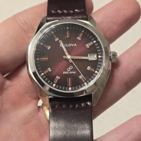 Bulova Jet Star Red Dial Wristwatch for Men With Custo. Red Leather ...