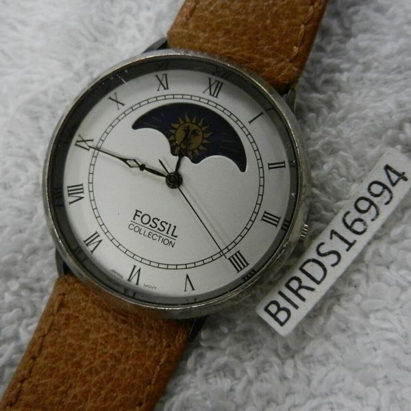 CLASSIC RARE MENS FOSSIL SUN MOON PHASE WATCH ROMAN DIAL NEW BATTERY ...