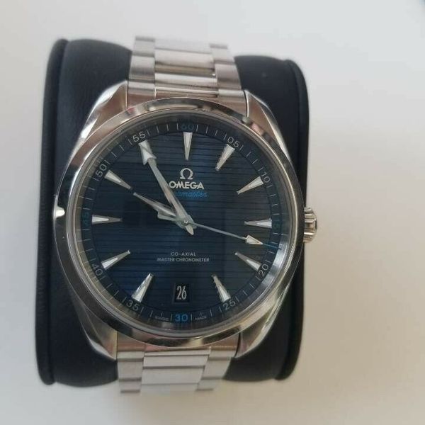 Omega Seamaster Aqua Terra Men's Wristwatch with Steel Strap ...