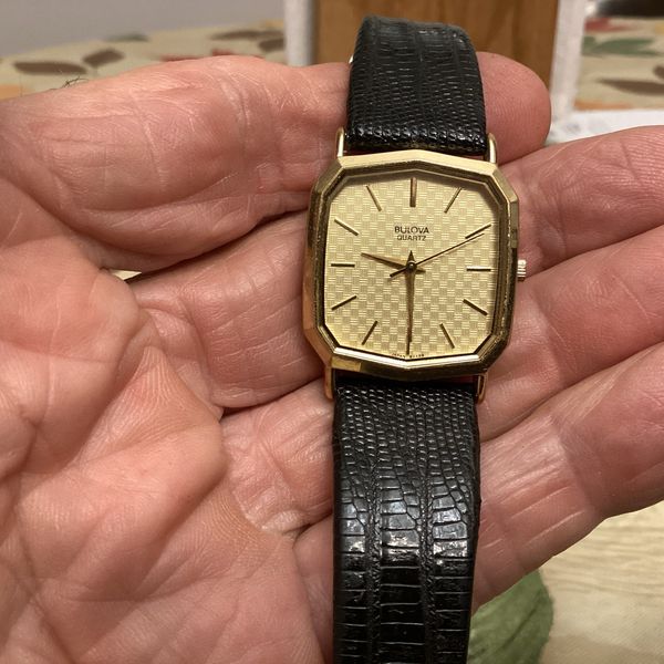 Bulova Vintage T2 Tank Quartz Watch, unisex, gold accent, New battery ...