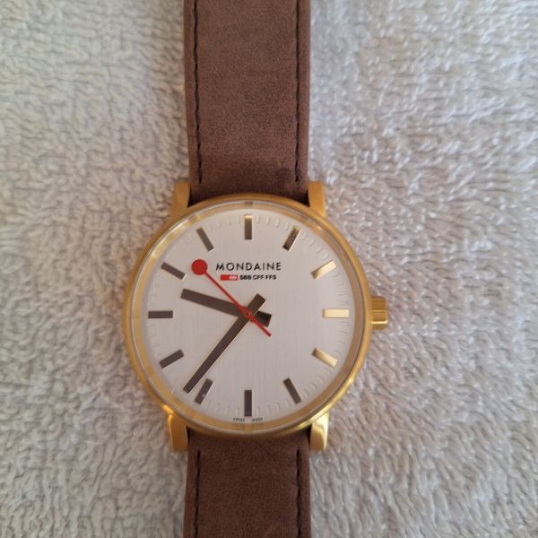Swiss Railway Watch Mondaine w/ Brown Strap, gold coloured body/buckle ...