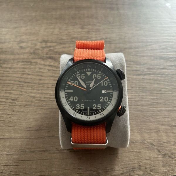 Glycine Air Pilot 44mm Quartz GMT | WatchCharts Marketplace