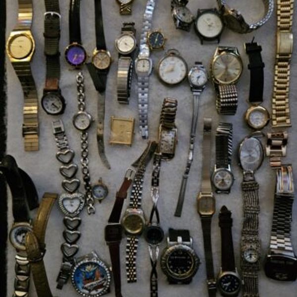 Vintage Untested Watch/ watch pieces/ Fabs. Bulova,Carriage,Nelson, 2 ...