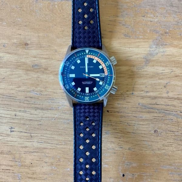 Dan Henry 1970 AUTOMATIC DIVER watch | WatchCharts Marketplace