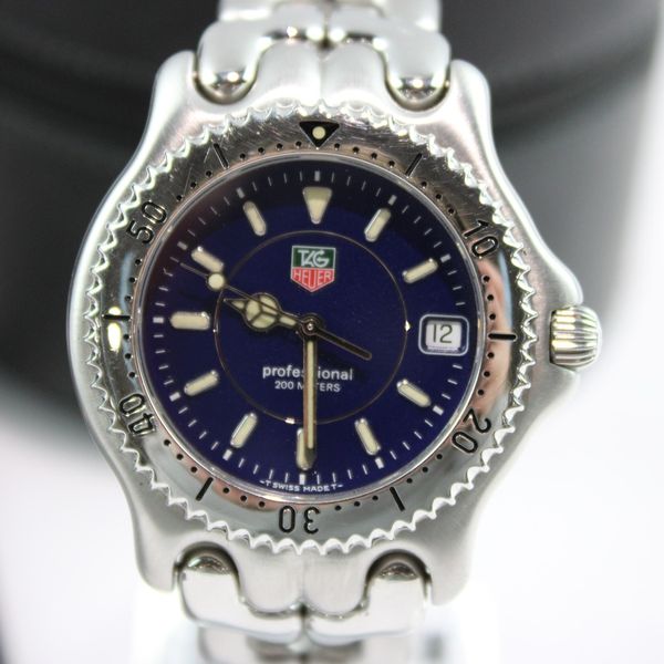 Tag Heuer Professional Divers Watch Quartz Working | WatchCharts ...