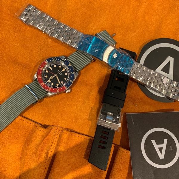 Armida A9 GMT - Rolex 6542 PEPSI GMT Bakelite homage | WatchCharts ...