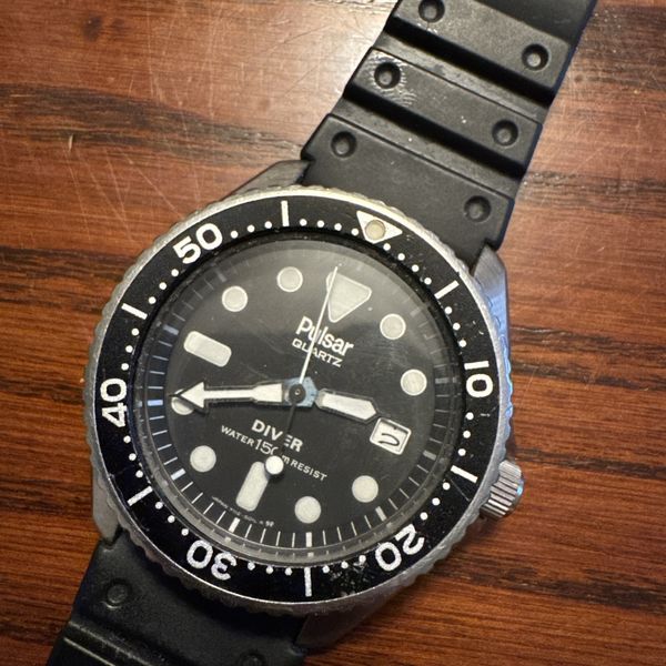 Vintage 1980s Pulsar Diver Pulsar (by Seiko) Quartz Y112-6019 Rotating ...