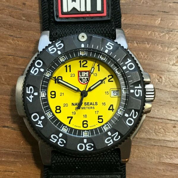 Luminox Navy Seal 3100 Mens Dive Watch, Swiss Made, Stainless Steel ...