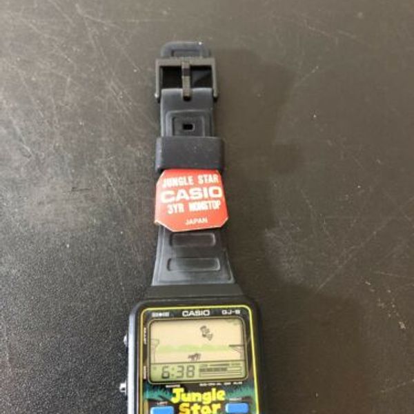 Casio vintage game watch Jungle star GJ-9 dead stock Made In Japan ...