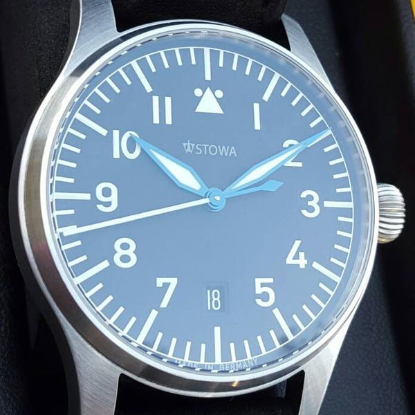 Stowa Airman A dial, new (stealth) logo and date | WatchCharts Marketplace