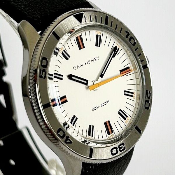 DAN HENRY Watch Men's 1975 Skin Diver 37mm Quartz Water Resistant ...
