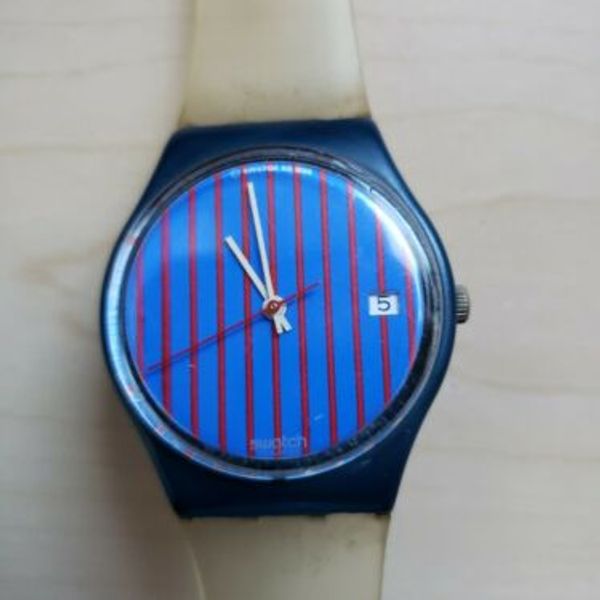 SWATCH WATCH BLUE RED STRIPE CLEAR PLASTIC BAND BEAUTIFUL NEW BATTERY ...