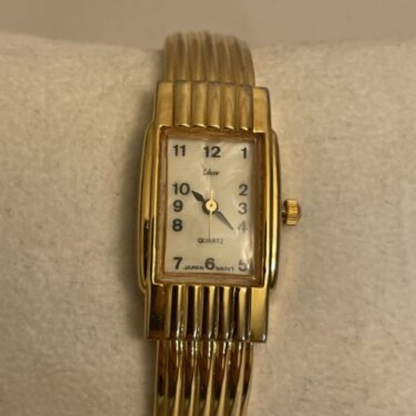 VINTAGE Collezier Woman's Gold Toned QUARTZ JAPAN WATCH NEW BATTERY ...