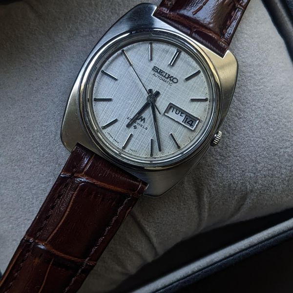 [WTS] 1974's Vintage Seiko Lord Matix with Linen Textured Dial – 5606--7220– 23J automatic Watch ...