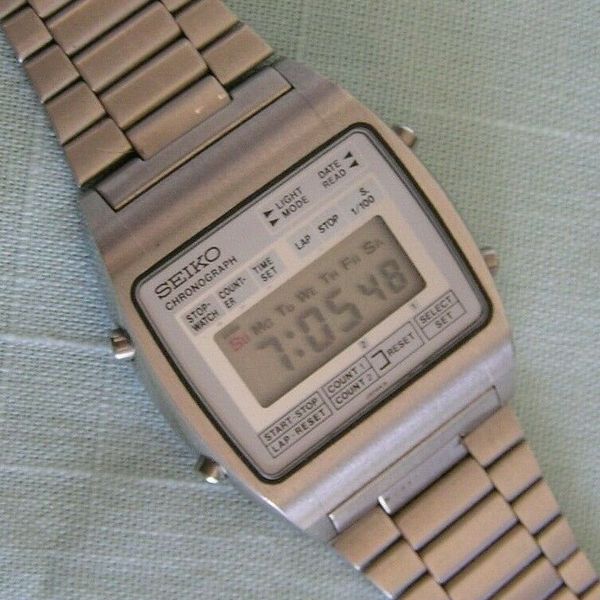 VINTAGE SEIKO LCD M929-4000 CHRONOGRAPH STAINLESS STEEL WATCH | WatchCharts