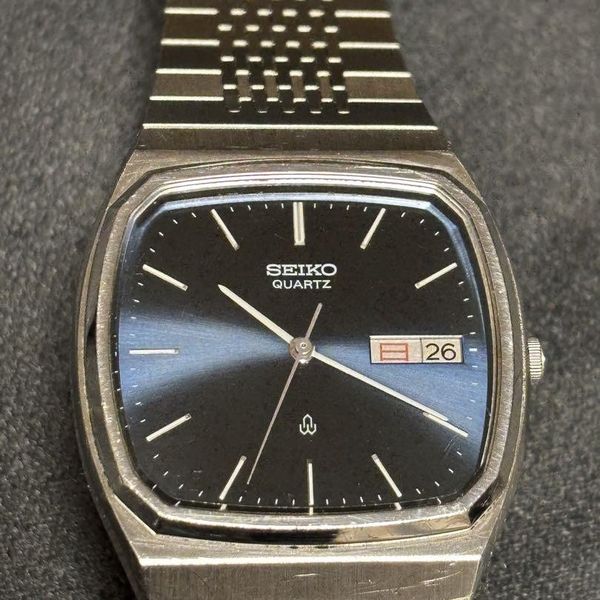 Seiko 5933-5040 Vintage Day Date Stainless Steel Quartz Mens Watch Auth ...