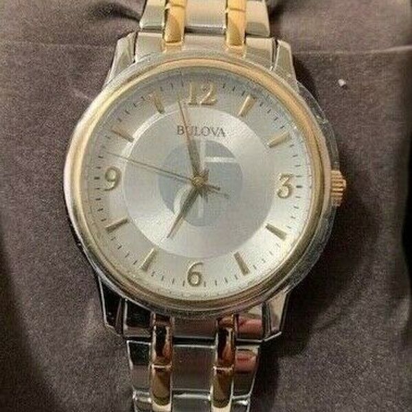 GCSAA Logo Bulova Men's Wrist Watch - Stainless Steel Model: 98A150 | WatchCharts
