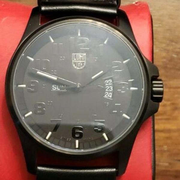 Luminox Series 1870 | WatchCharts Marketplace