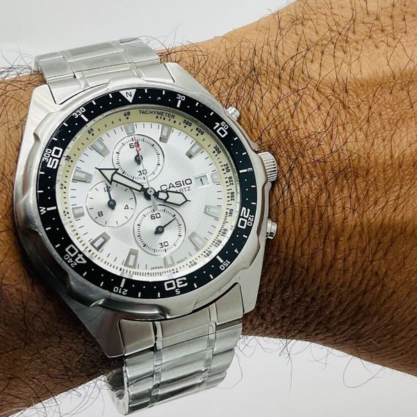 Casio Men's Chronograph AMW330 Marine Analog Dive Watch Japan 2328 ...