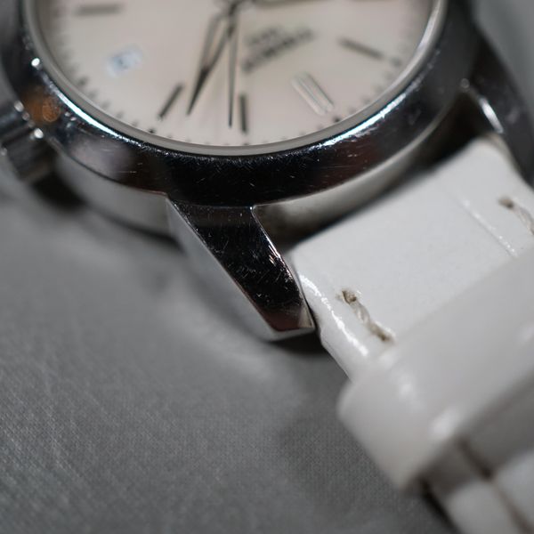 [WTS] Tissot 1853 T033210A Mother Of Pearl Dial Ladies Quartz Watch ...